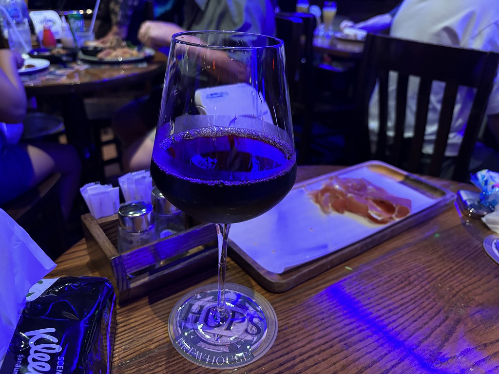 【パタヤ レストラン】HOPS BREWHOUSE PATTAYA（ホップス ブリューハウス パタヤ）はクラフトビール・生ハム・石窯ピザが絶品 ...