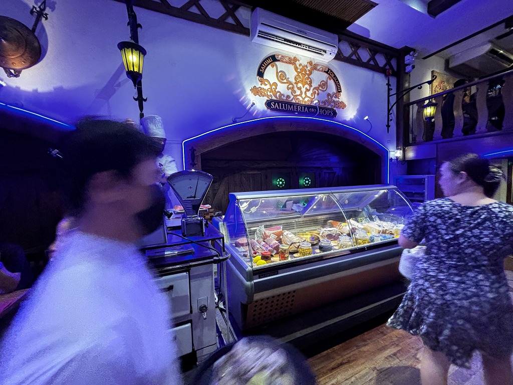 【パタヤ レストラン】HOPS BREWHOUSE PATTAYA（ホップス ブリューハウス パタヤ）はクラフトビール・生ハム・石窯ピザが絶品 ...